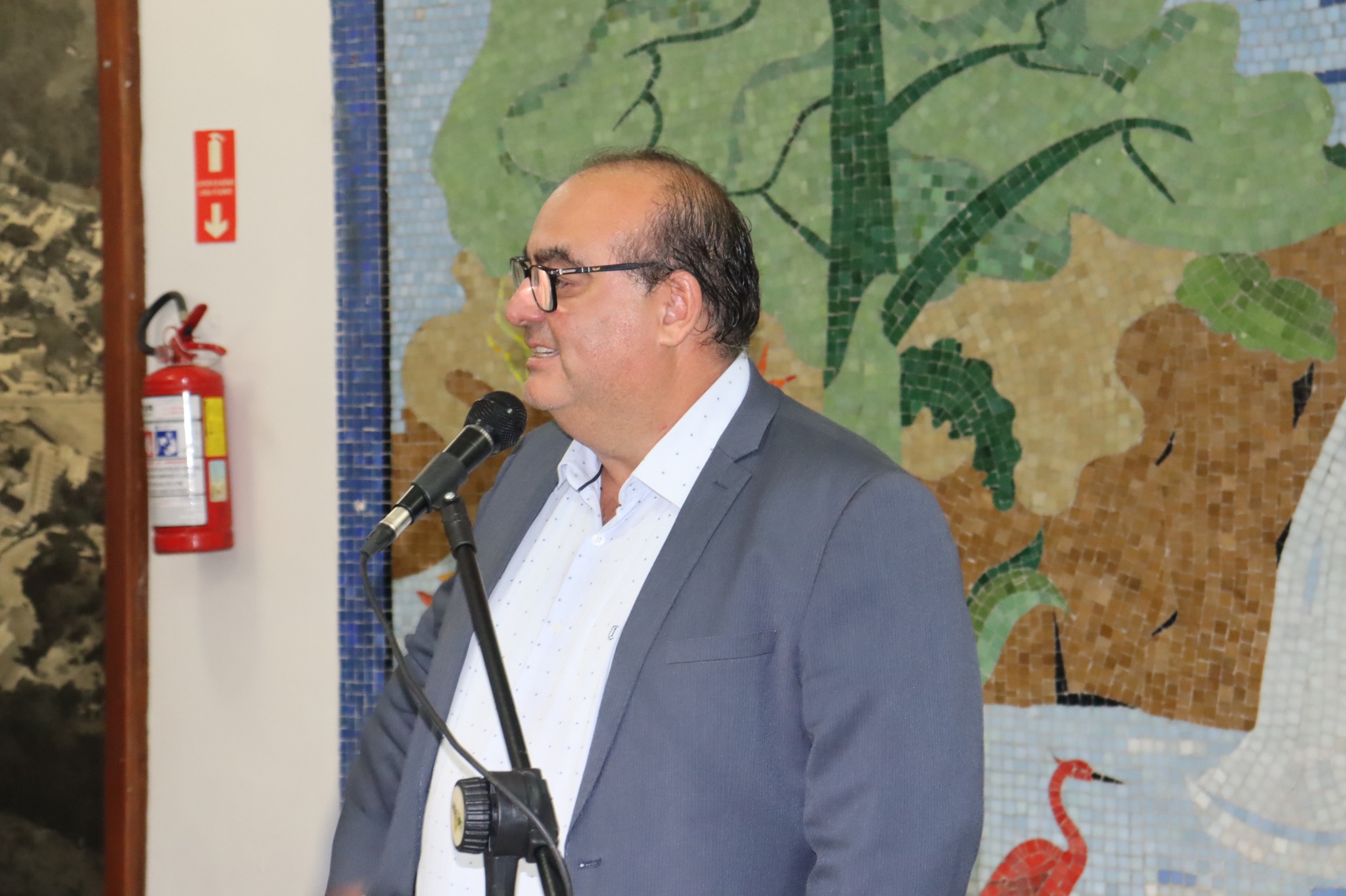 Elmir Chedid transmite cargo de prefeito provisoriamente para Nei ...