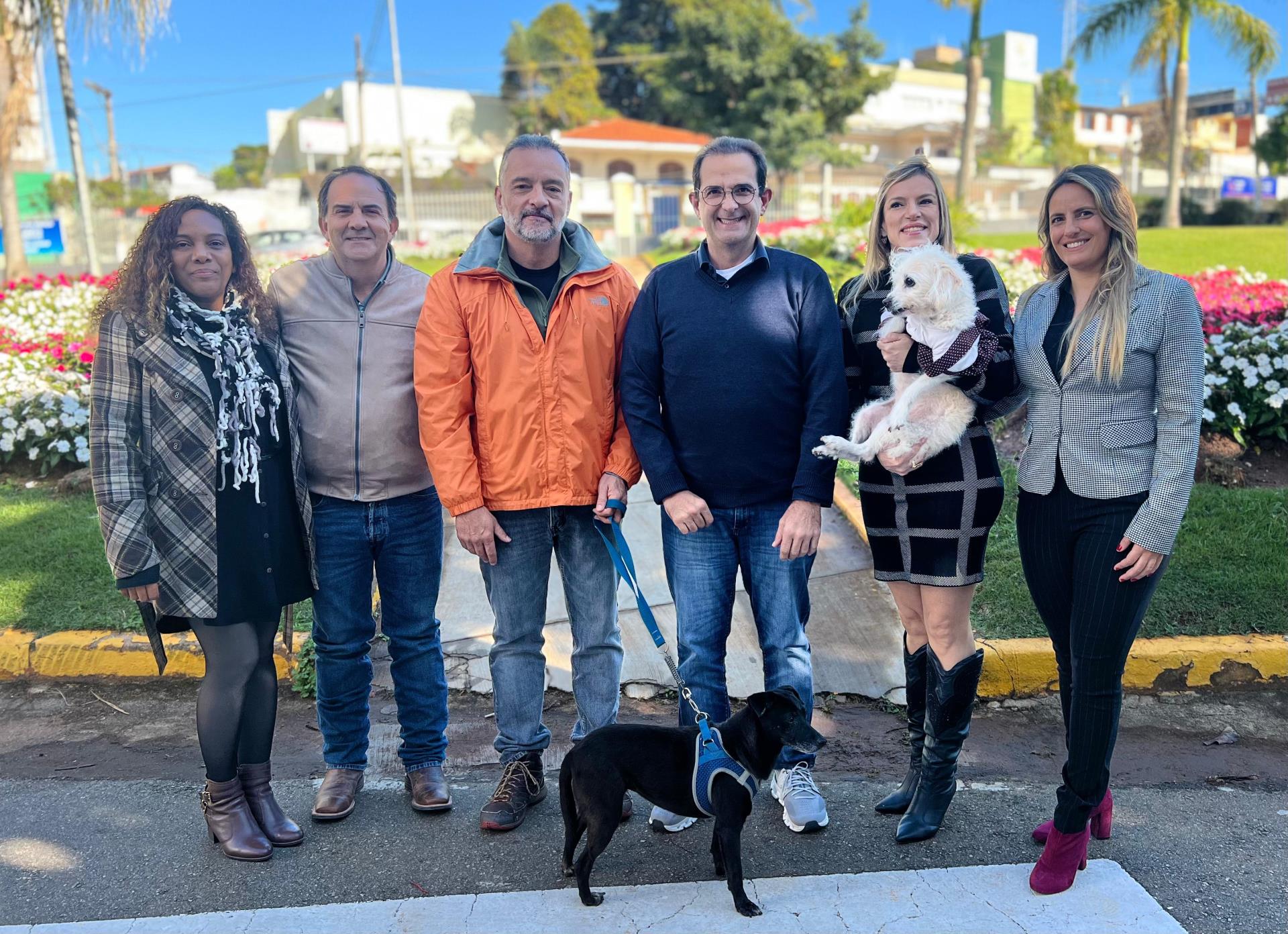 Projeto Municipal de Pagamentos por Serviços Ambientais Lar Temporário ...