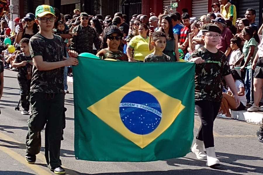 Desfile Cívico-Militar de 7 de Setembro - Prefeitura de Três Corações