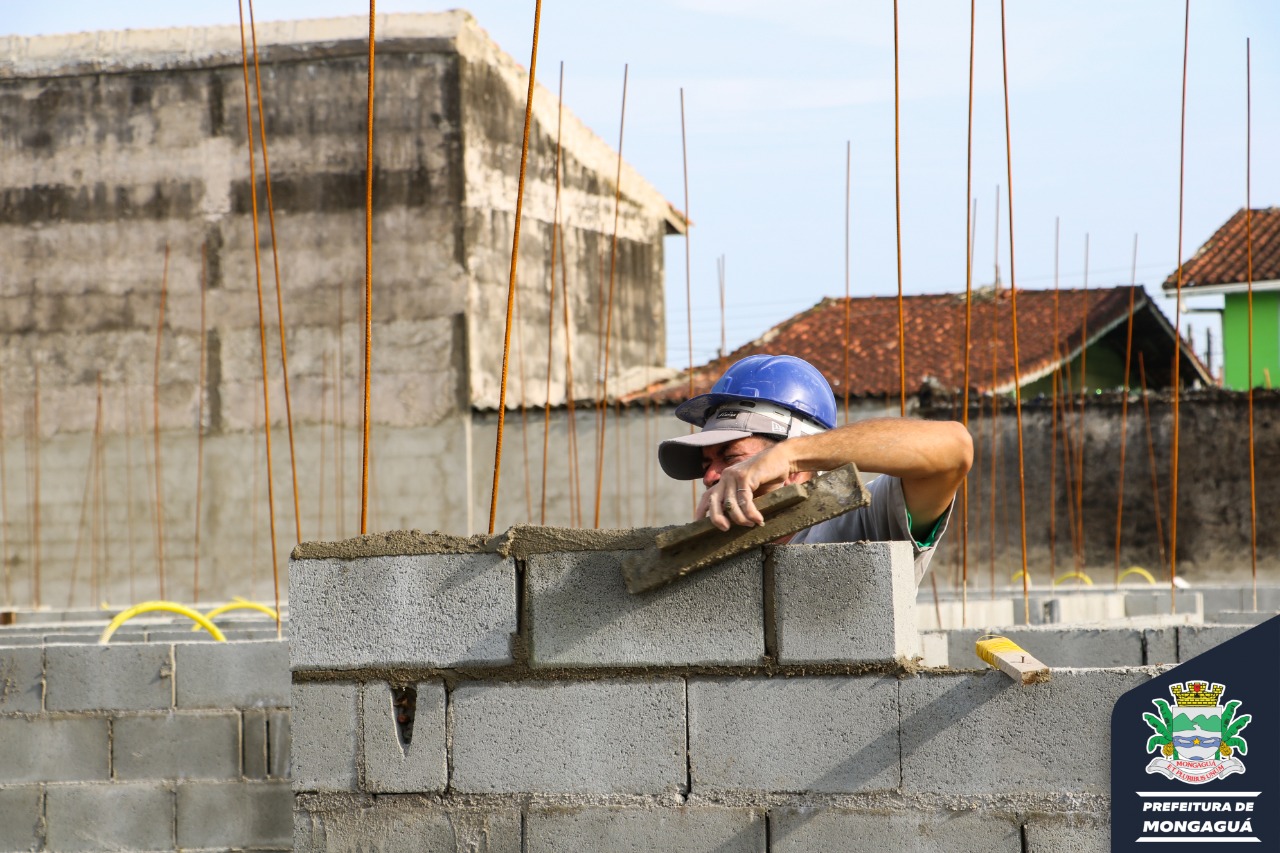 Avanço nas obras do CAPS de Mongaguá - Prefeitura de Mongaguá