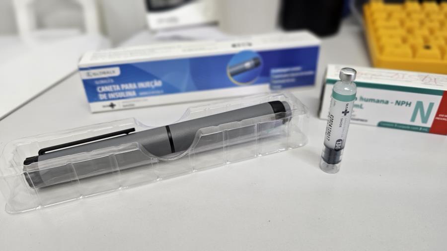 Prefeitura inicia distribuição de canetas reutilizáveis para aplicação ...