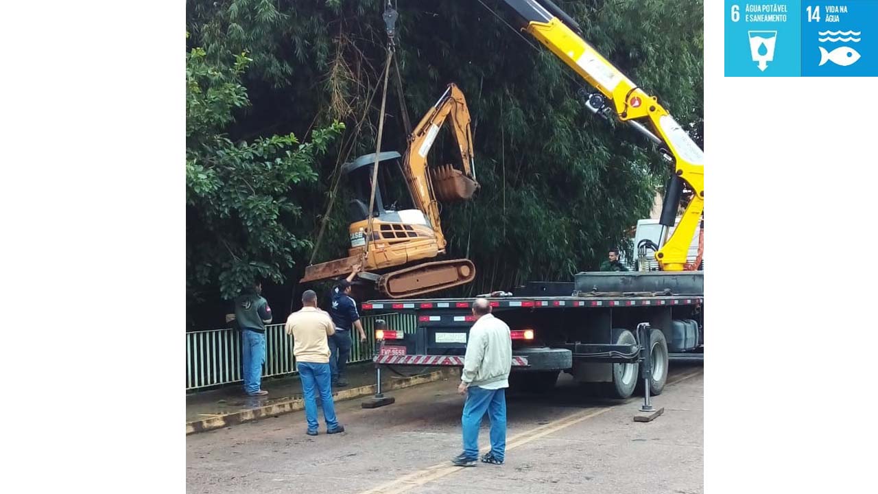 Saae Realiza Manutenção No Emissário De Esgoto Da Margem Direita Do Rio
